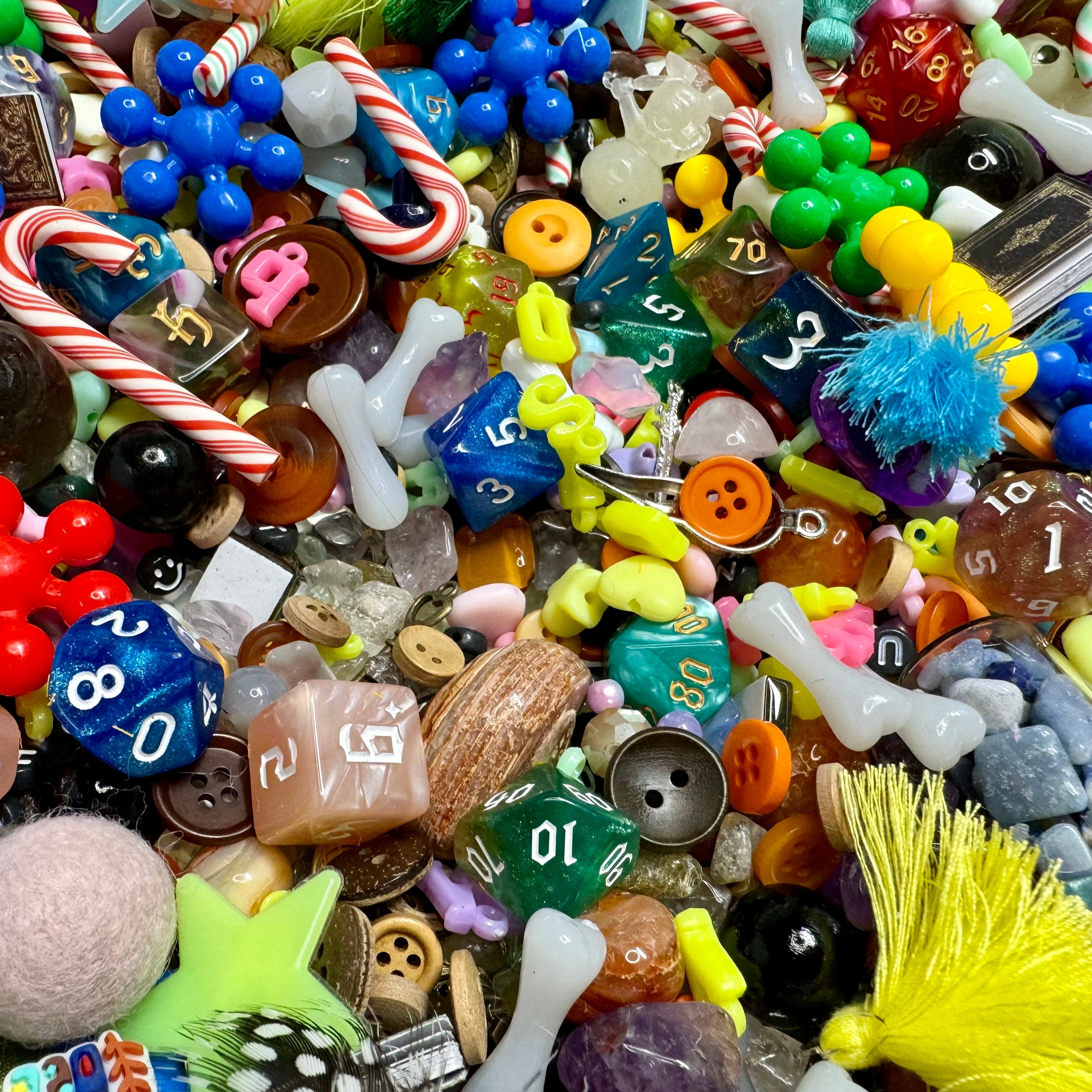 Confetti – Moonrise Rocks